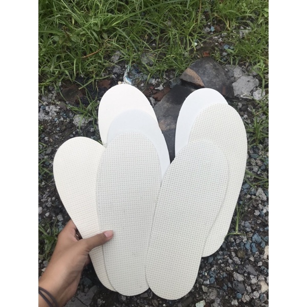 Jual Alas sandal hotel , alas sandal hotel polos warna putih ukuran 4mm ...