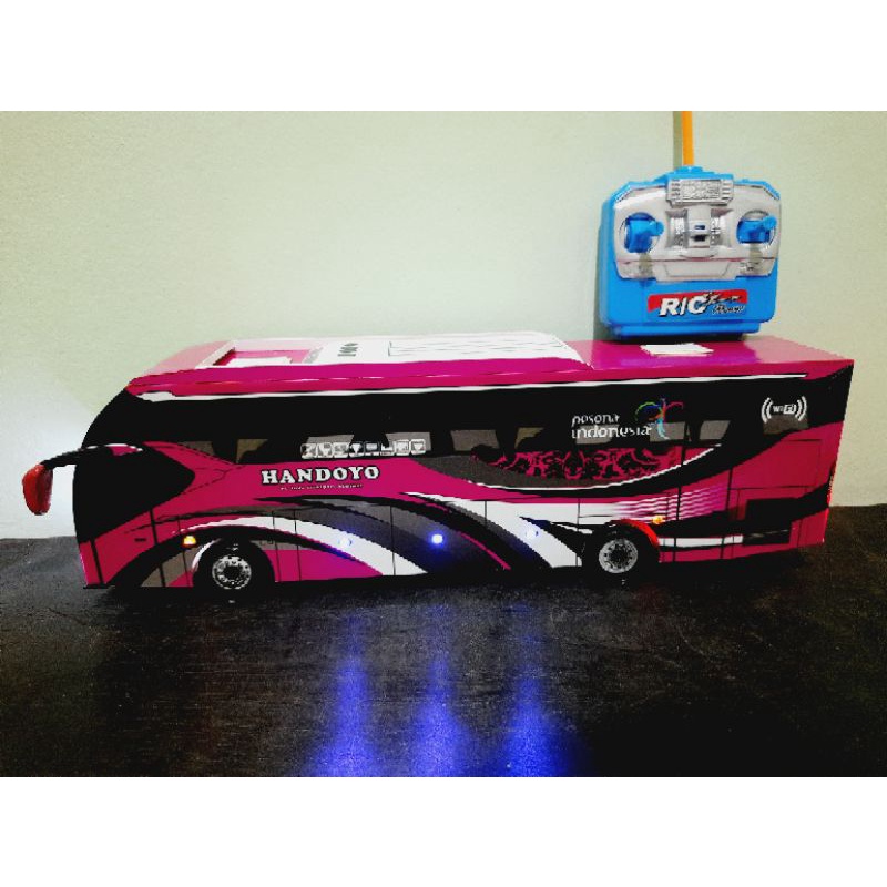 Jual Miniatur bus RC Handoyo ( Remote Control ) DETIL RAPIH FULL ...