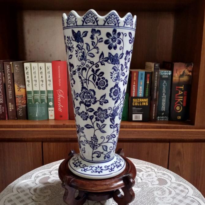 Jual Vas Bunga Keramik Import Putih Biru | Shopee Indonesia