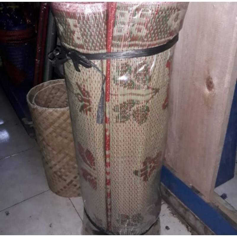 Jual Tikar plastik gulung panjang 6x1meter, berbagai merk Kuat, awet ...