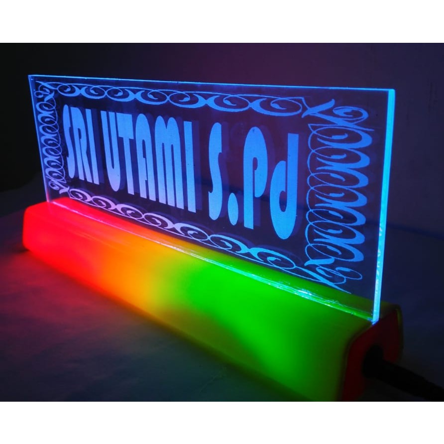 Jual PAPAN NAMA MEJA ACRYLIC UKIR LED | Shopee Indonesia
