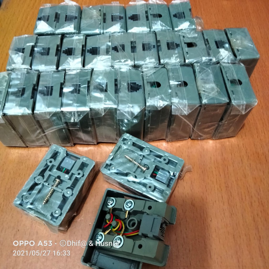 Jual Terminal Telepon RJ 11 satu Lubang / Roset Telepon | Shopee Indonesia