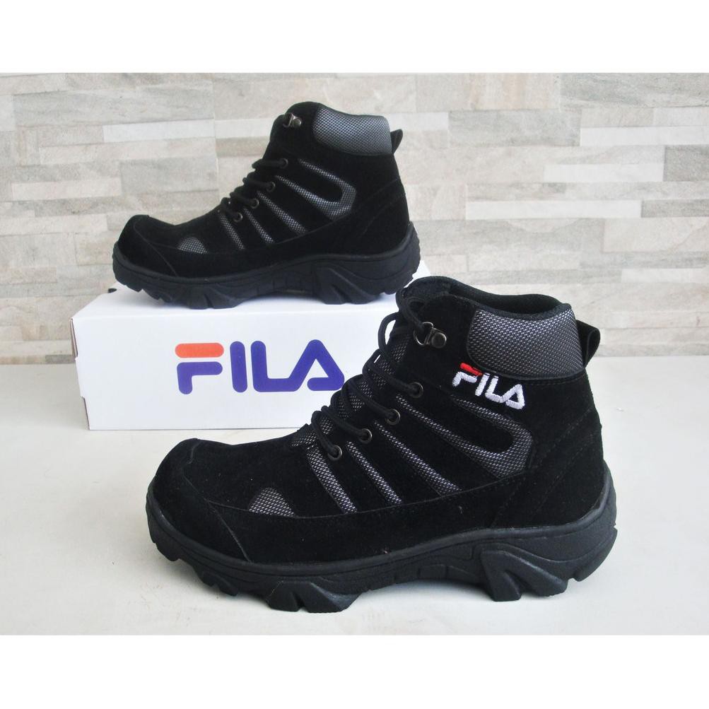 Jual Sepatu Boots Fila Safety Murah Boot Pria Casual Touring Proyek ...