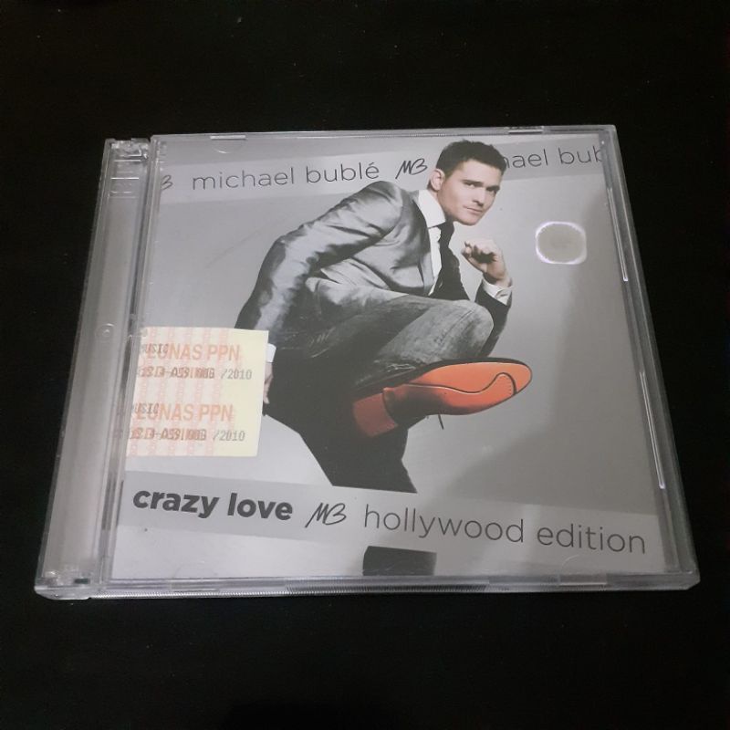 Jual CD MICHAEL BUBLE - Crazy Love Hollywood Edition | Shopee Indonesia