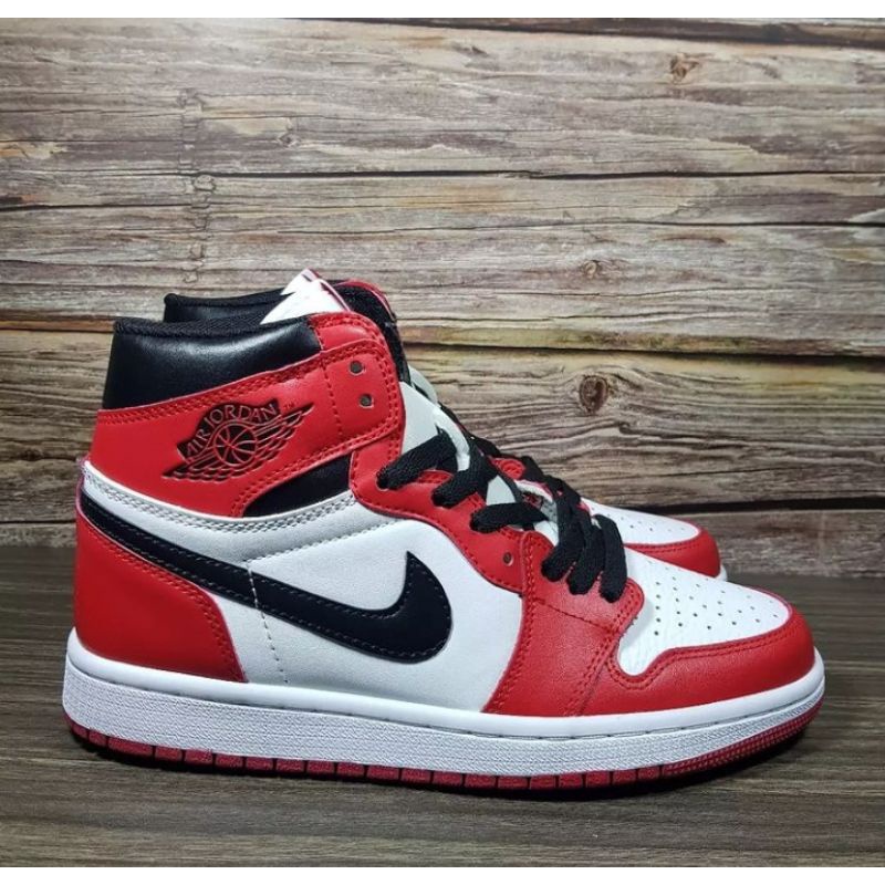 Jual Sepatu Air Jordan 1 Chicago | Shopee Indonesia