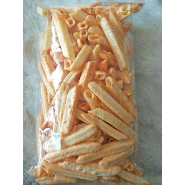 Jual Potato pedas 1 kg snack kiloan gurih renyah | makanan ringan ...