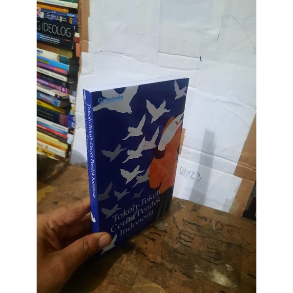 Jual TOKOH TOKOH CERITA PENDEK INDONESIA by Korrie Layun Rampan ...