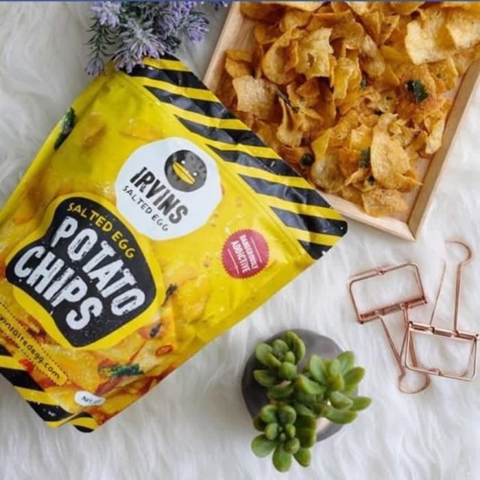 Jual Irvins Salted Egg Potato Chips 230 Gram / Irvin Irvin's | Shopee Indonesia