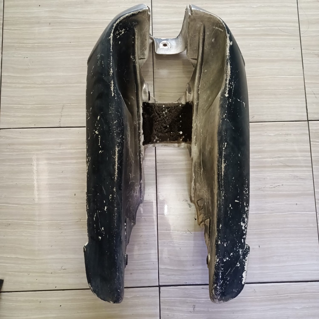 Jual Tebeng dek body sayap depan Yamaha Alfa alpa Putih Original ...