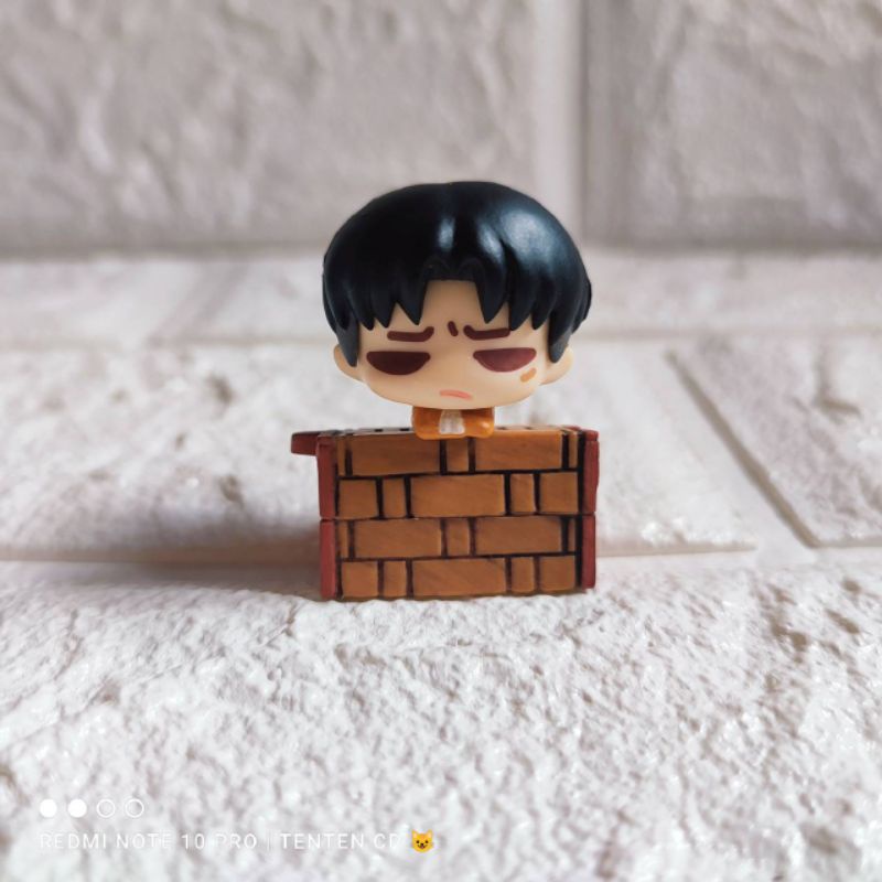 Jual Shingeki No Kyojin Attack On Titan Gashapon Gacha Earphone Jack Figure Levi Ackerman