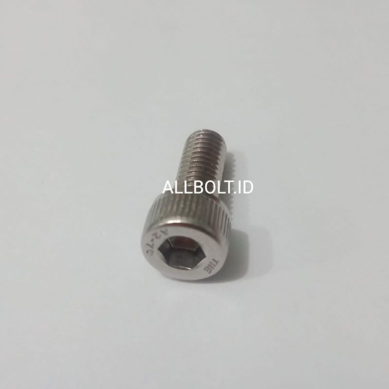 Jual baut 8 L stainless L4 / 5x10mm (1 biji) | Shopee Indonesia