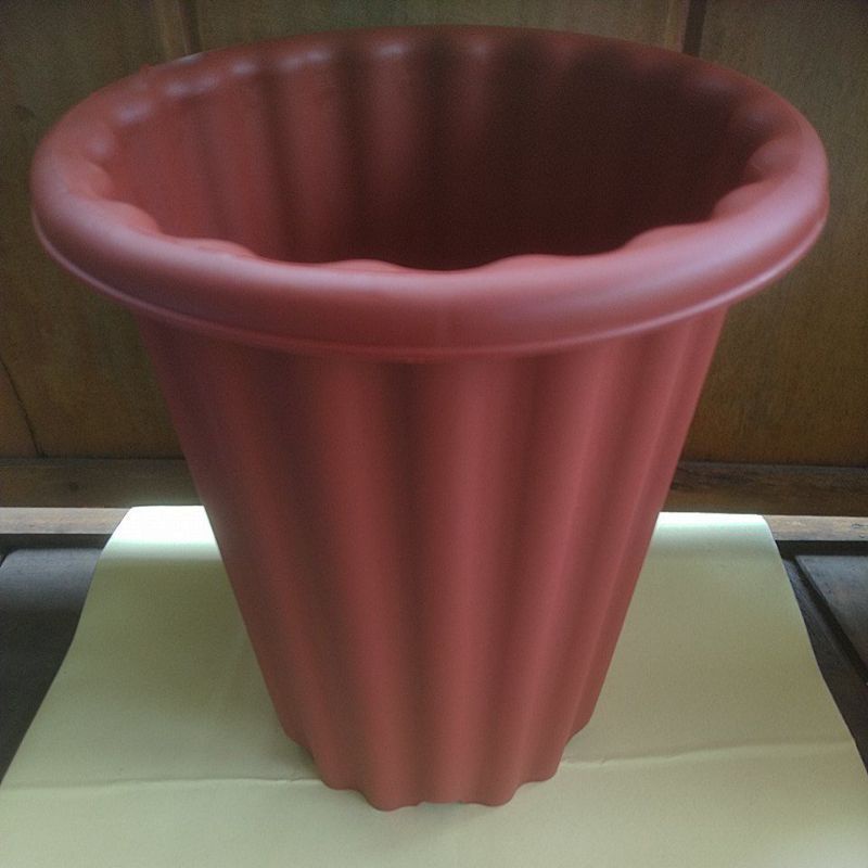 Jual Pot Model Tinggi JMP 18 Warna Putih Dan Merah Bata Bahan Tebal ...