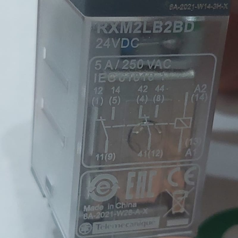 Jual RXM2LB2BD 24VDC RELAY SCHNEIDER RXM ZELIO | Shopee Indonesia