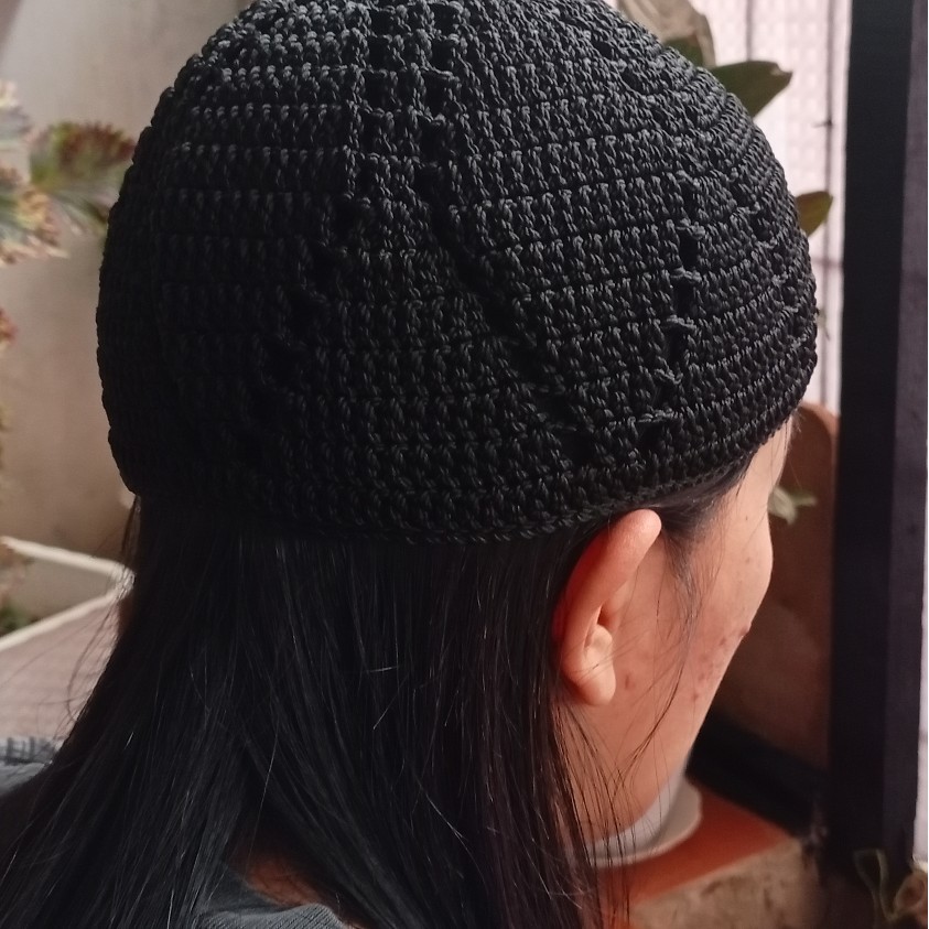 Jual Peci Rajut Handmade Bahan Tebal Kualitas EKSPOR / Kopiah Rajut ...