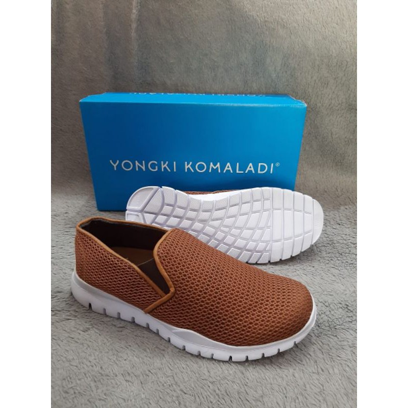 Jual PROMO!! Sepatu Yongki Komaladi Casual Pria | Shopee Indonesia