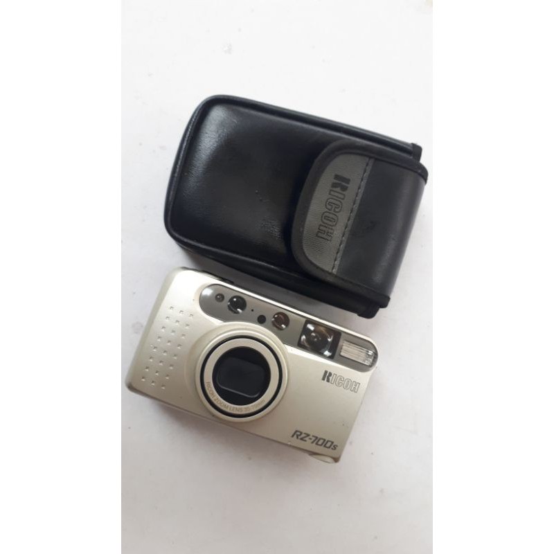 Jual Kamera Ricoh RZ-700s date 35-70mm zoom camera Rare | Shopee Indonesia