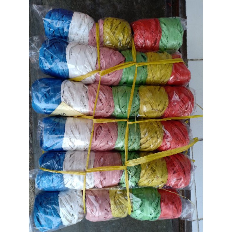 Jual Tali Rafia Warna Murah / Rafia Murah Warna Eceran 1rb an | Shopee ...