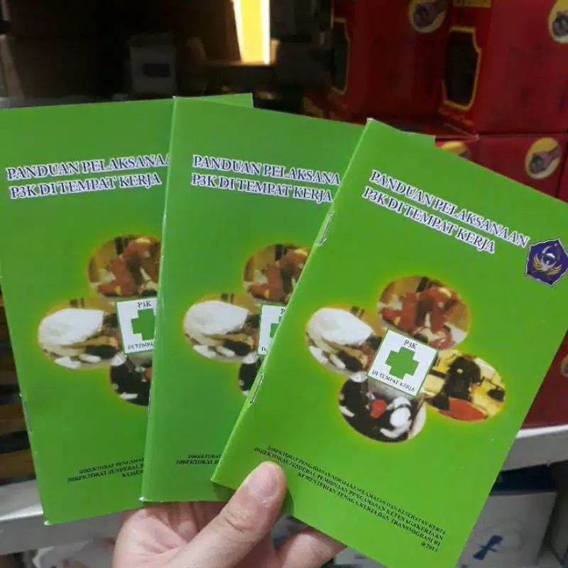 Jual Buku p3k / buku saku panduan pelaksanaan p3k di tempat kerja | Shopee Indonesia