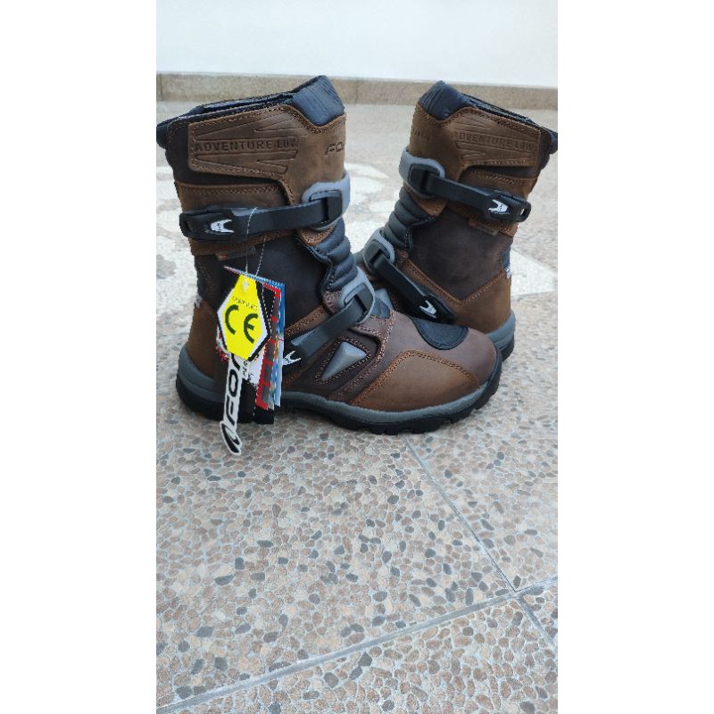 Jual Sepatu Touring Waterproof Forma Adventure Low Hitam Coklat ...