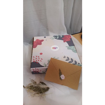 Jual gift box packaging tambahan box untuk yang mau kasi kado / custom ...