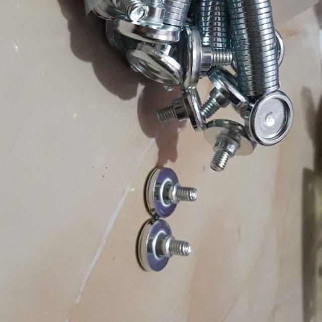 Jual Baut magnet p10 dudukan panel baud magnet panel screen P10 ...