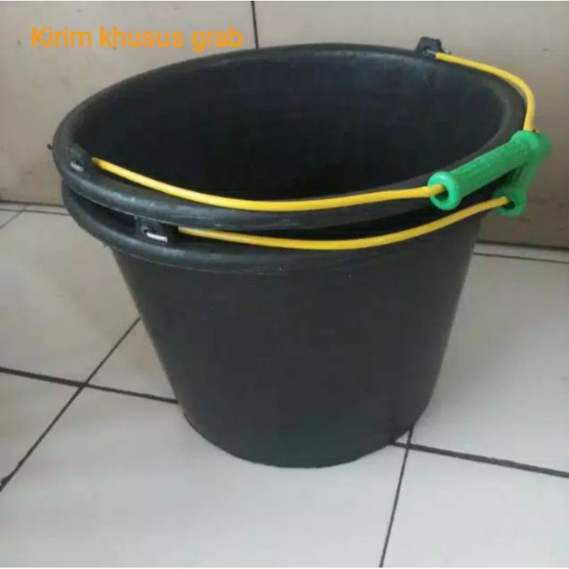 Jual Ember cor 18/ember cor hitam plastik anti pecah | Shopee Indonesia