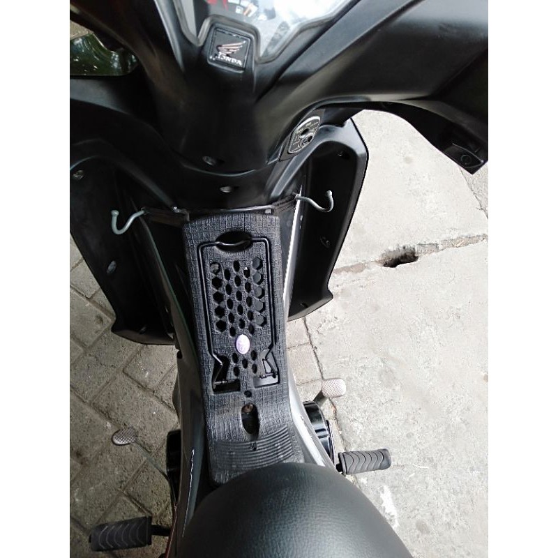 Jual Bagasi/ keranjang tengah/ Jepretan Motor Honda Revo X, Revo FI ...