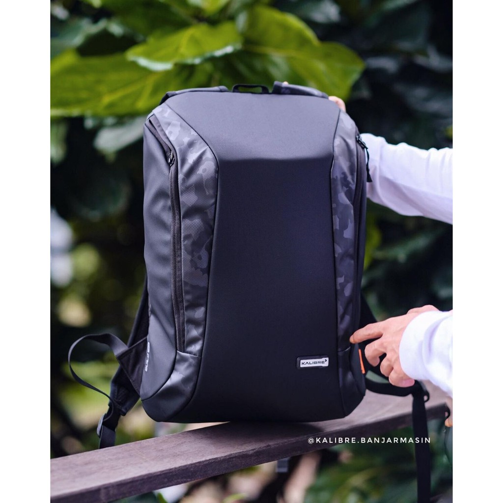 Jual KALIBRE BACKPACK BUILD 01 911182046 BLACK GREY | Shopee Indonesia