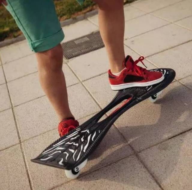 Jual OXELO OXELOBOARD WAVEBOARD BLACK/WHITE | Shopee Indonesia