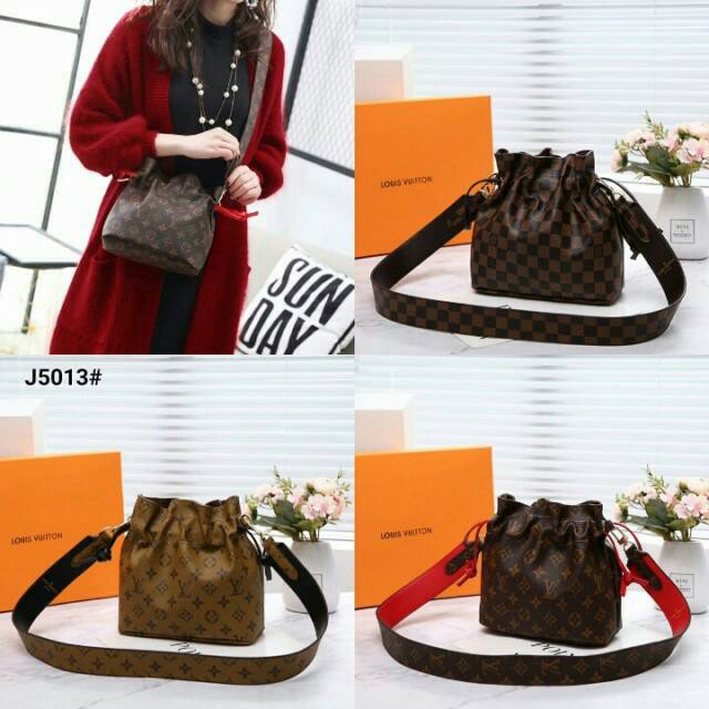 Jual LOUIS VUITTON poche Noah slingbag J5013#BB(with box) | Shopee Indonesia