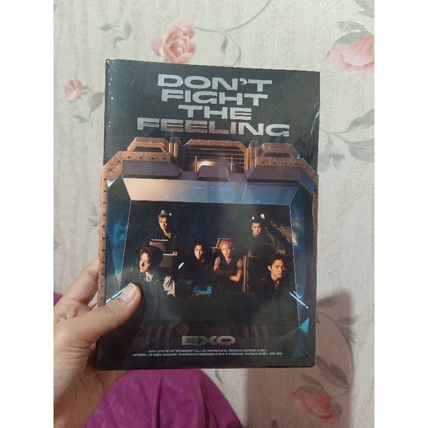 Jual ALBUM EXO DFTF PHOTOBOOK VER.2 FULL SET SEALED (POSTER) | Shopee ...