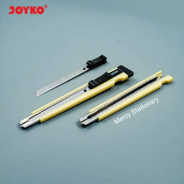 Jual Cutter Kecil Joyko A300 Silet Refill Cutter | Shopee Indonesia
