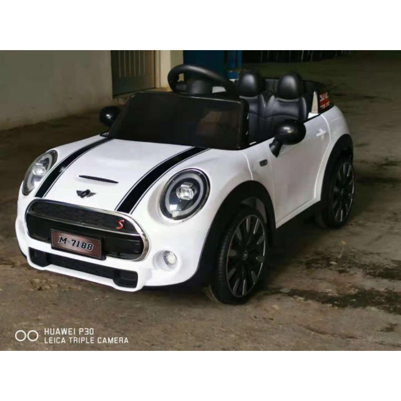 Jual MOJOKIDS - Mobilan Aki Anak Toys Mini Cooper Speeds 12 VOLT DUAL ...