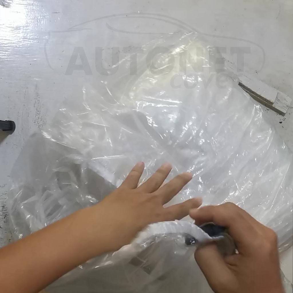 Jual Sarung cover mobil bening transparan plastik tebal Yaris Mobilio ...