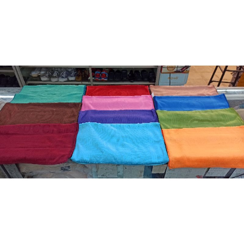 Jual Handuk Leher Lovely Microfiber Corak Gucci | Shopee Indonesia