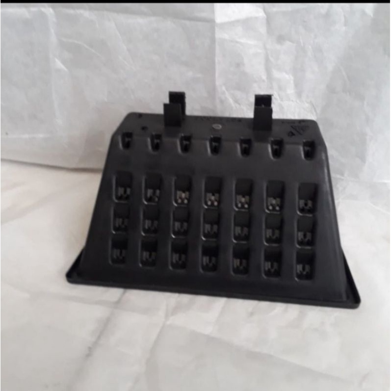 Jual pot argo 02 hitam, pot argo 25 cm, pot tempel | Shopee Indonesia