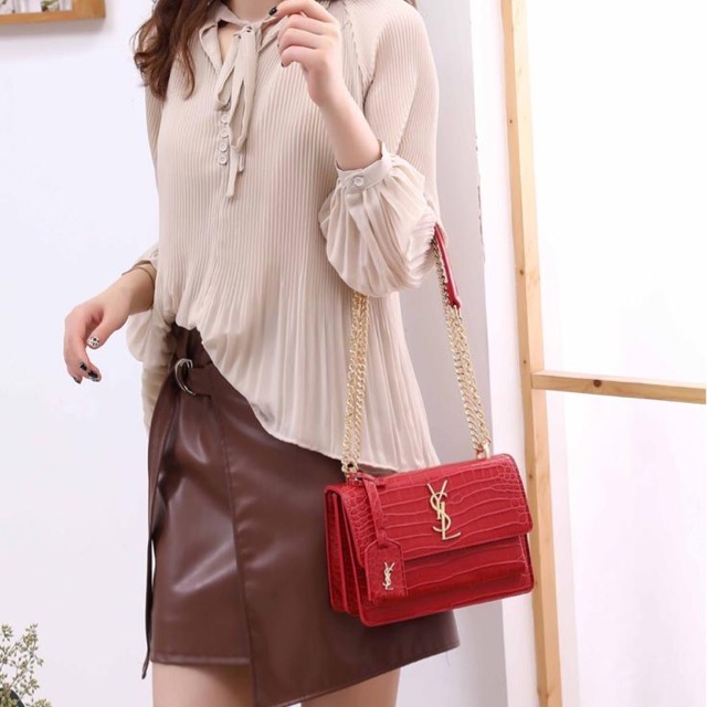 Jual Laurent croco chain shoulder bag ahd ( 8807-18 ) | Shopee Indonesia