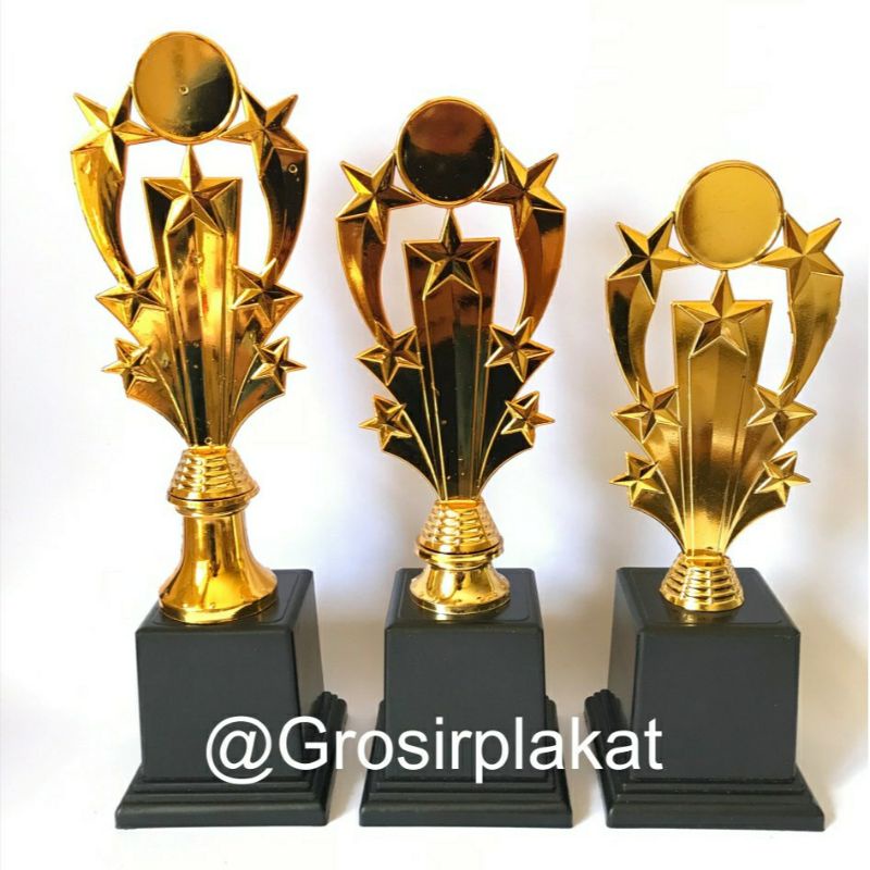 Jual Piala Sekolah 1 Set Piala Plastik Murah Tatakan Hitam | Shopee ...