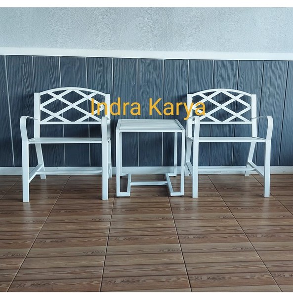 Jual Meja kursi teras besi 1 set model anyam | Shopee Indonesia