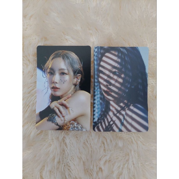 Jual TAEYEON INVU STICKERPACK PHOTOCARD PC | Shopee Indonesia