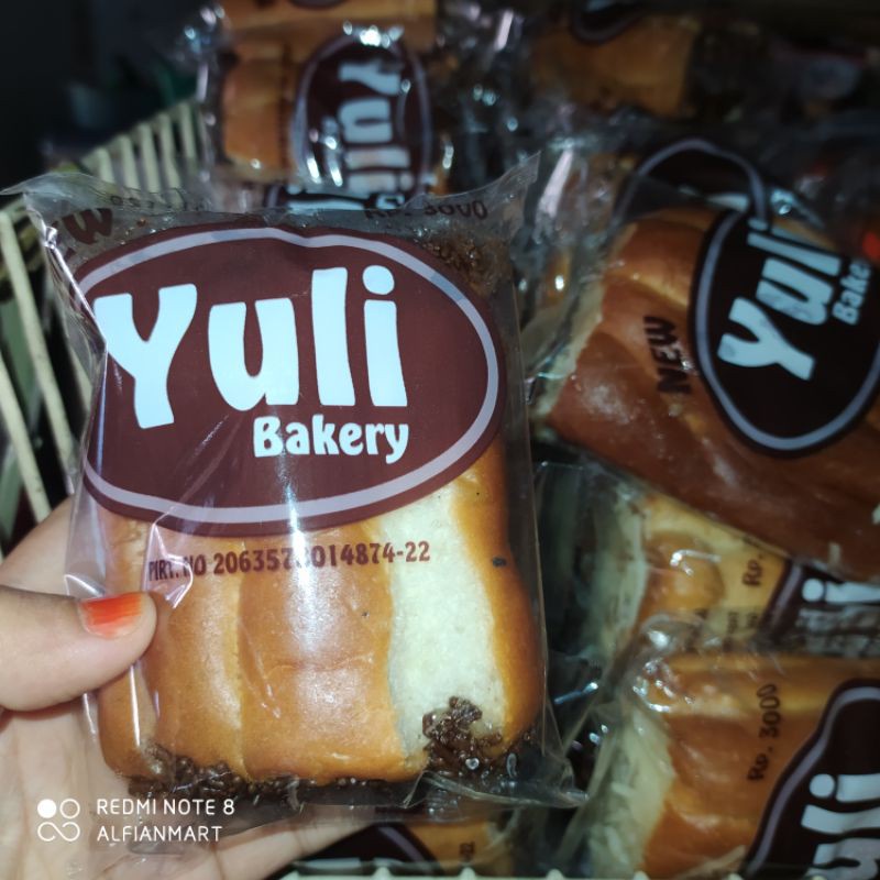 Jual ROTI YULI fresh expired TERBARU | Shopee Indonesia