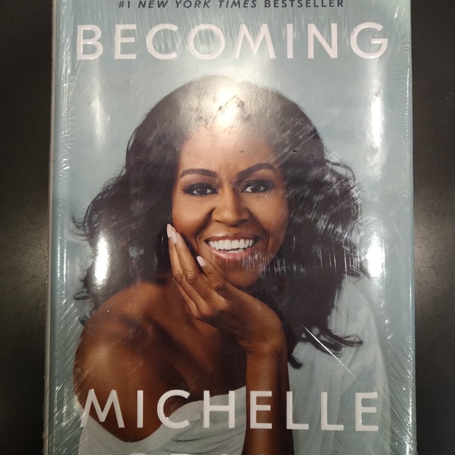 Jual BECOMING - MICHELLE OBAMA (HC) | Shopee Indonesia