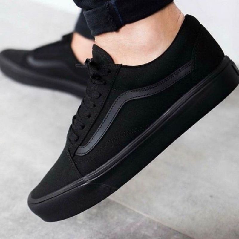 Jual Sepatu Sneakers Hitam Pria VANS OLDSKOOL + Free Box / Sepatu ...