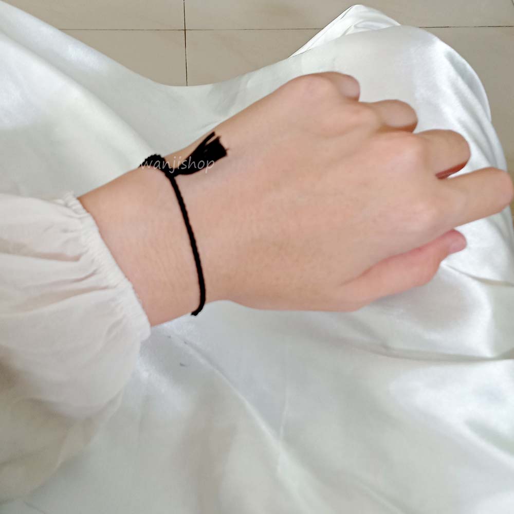 Jual GELANG BENANG PELINTIR RUMBAI Polos Simple Knot Rumbai Tridatu ...