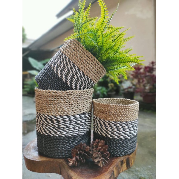 Jual pot mini loly anyam set 3 in 1 / pot anyam set 3 / pot seagrass ...