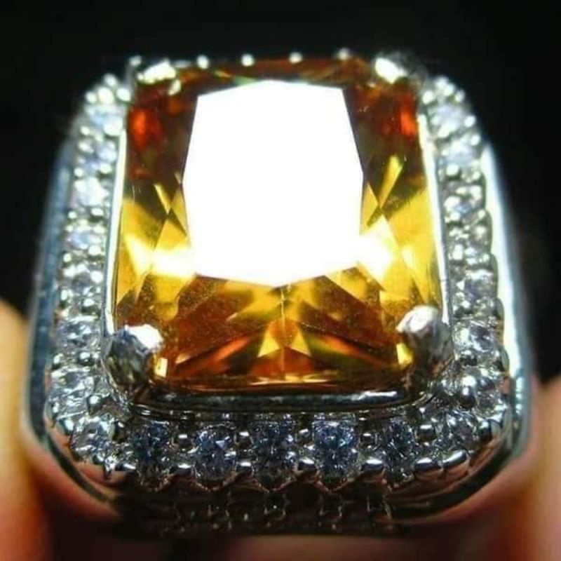 Jual Batu permata natural zultanite change color beserta memo | Shopee ...