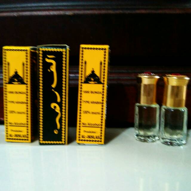 Jual minyak parfum seribu bunga 3 ml. (harga 1 lusin ya ka) | Shopee ...
