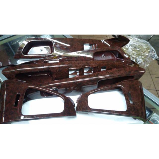 Jual PANEL WOOD INNOVA lama 2004 sampai 2011 model copot | Shopee Indonesia