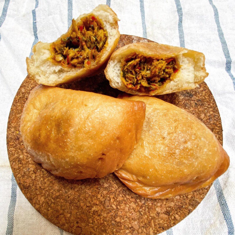 Jual panada khas manado / roti isi ikan | Shopee Indonesia