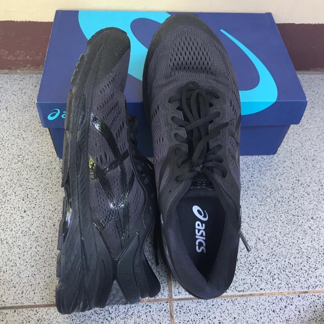 Jual Sepatu Lari Hitam Preloved Running Black Shoes Asics GEL-KAYANO 24 ...